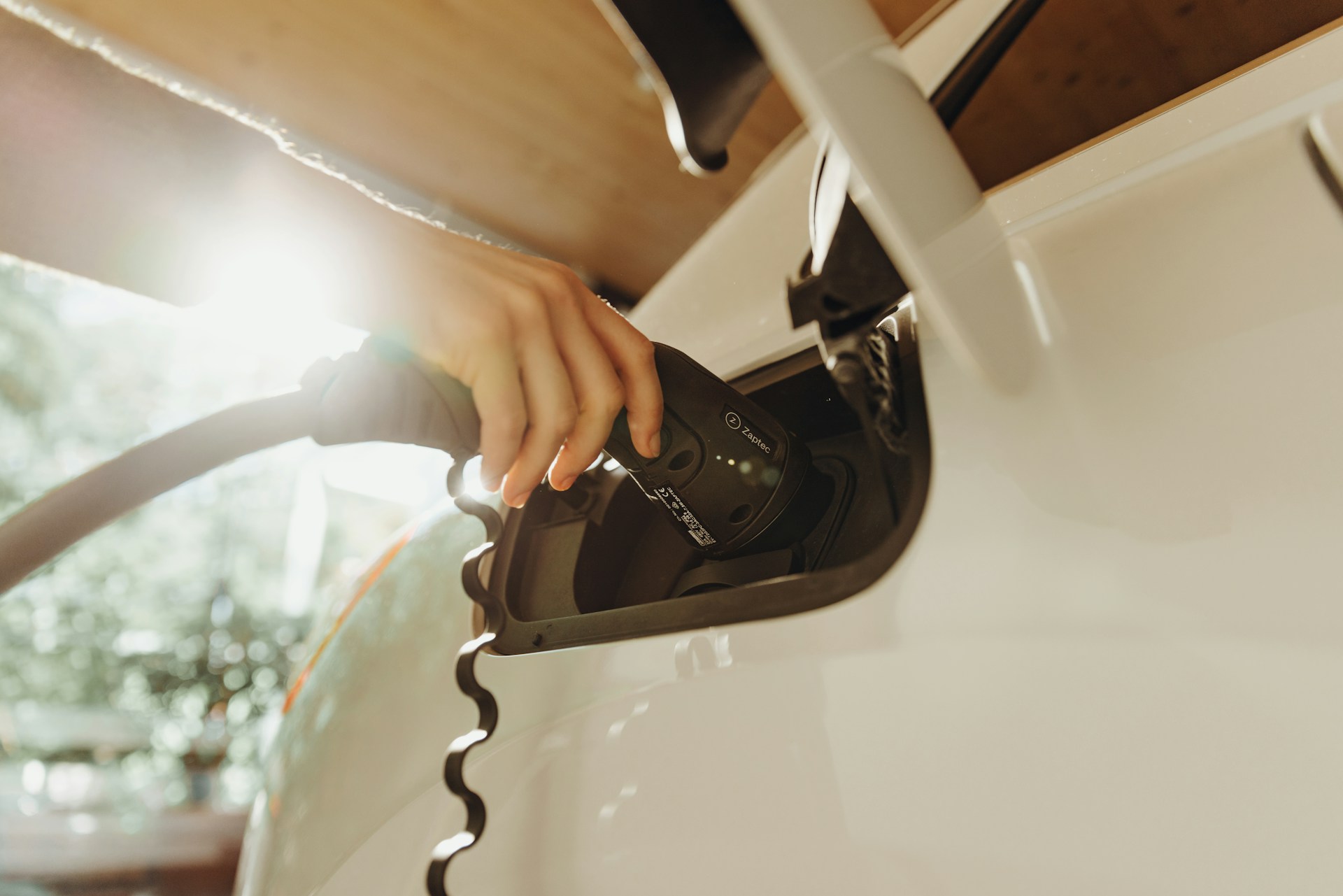 Do EV Chargers Stop Charging When Full? Understanding Charging ...